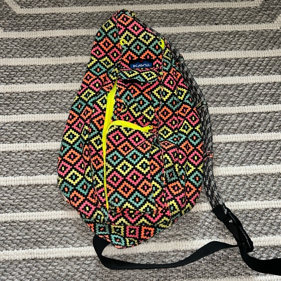 Kavu | Bags | Kavu Rope Sling Bag | Poshmark
